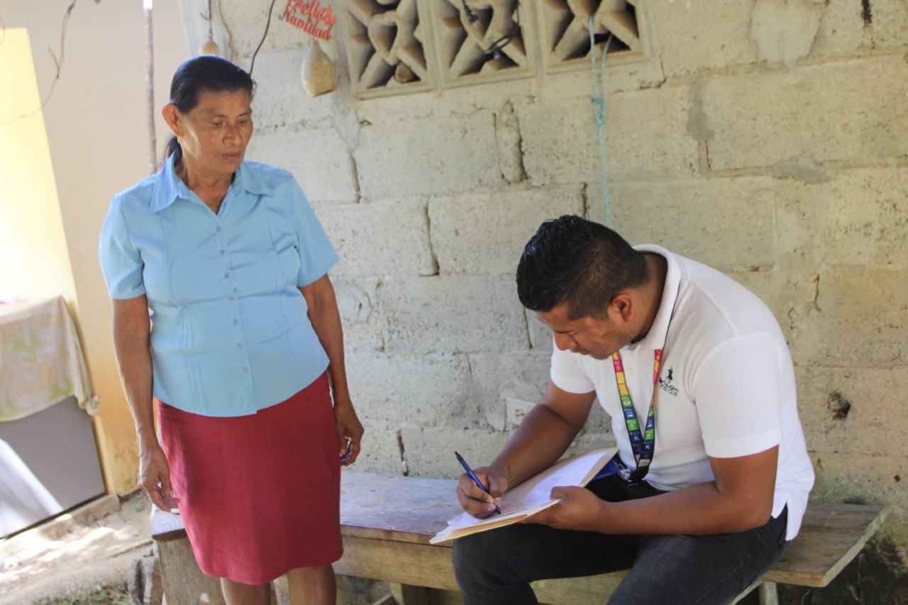 Distribuyen materiales para la construcción de Estufas Ecológica como ...
