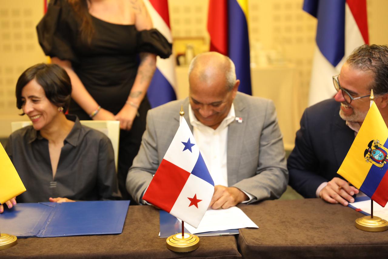CMAR y Fundación Pacífico reafirman acuerdo para la conservación del ...