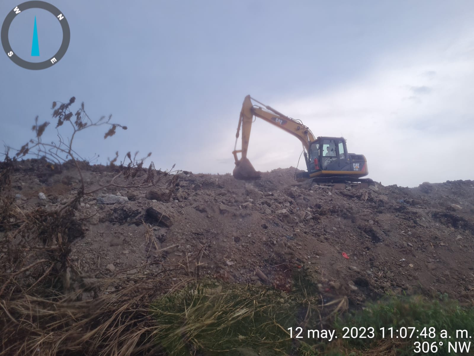 MiAMBIENTE avalúa incidencias por Incendio en el vertedero municipal de Colón - MiAmbiente