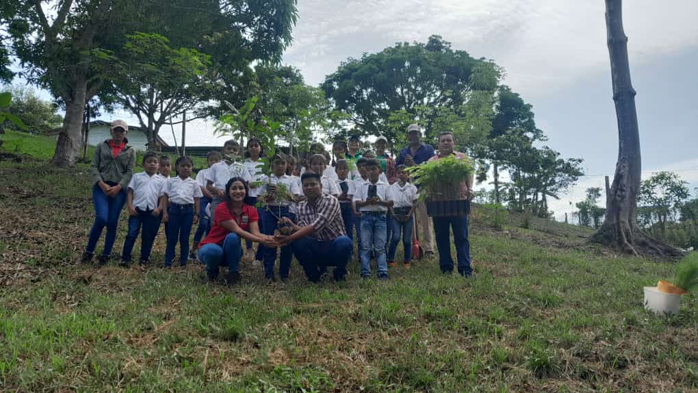 Comité de Cuenca Hidrográfica de Río Indio (111) organiza jornadas de ...